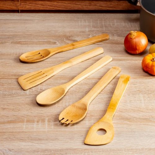 Colher de bambu: um item super requisitado na cozinha desde sempre - AnaGi